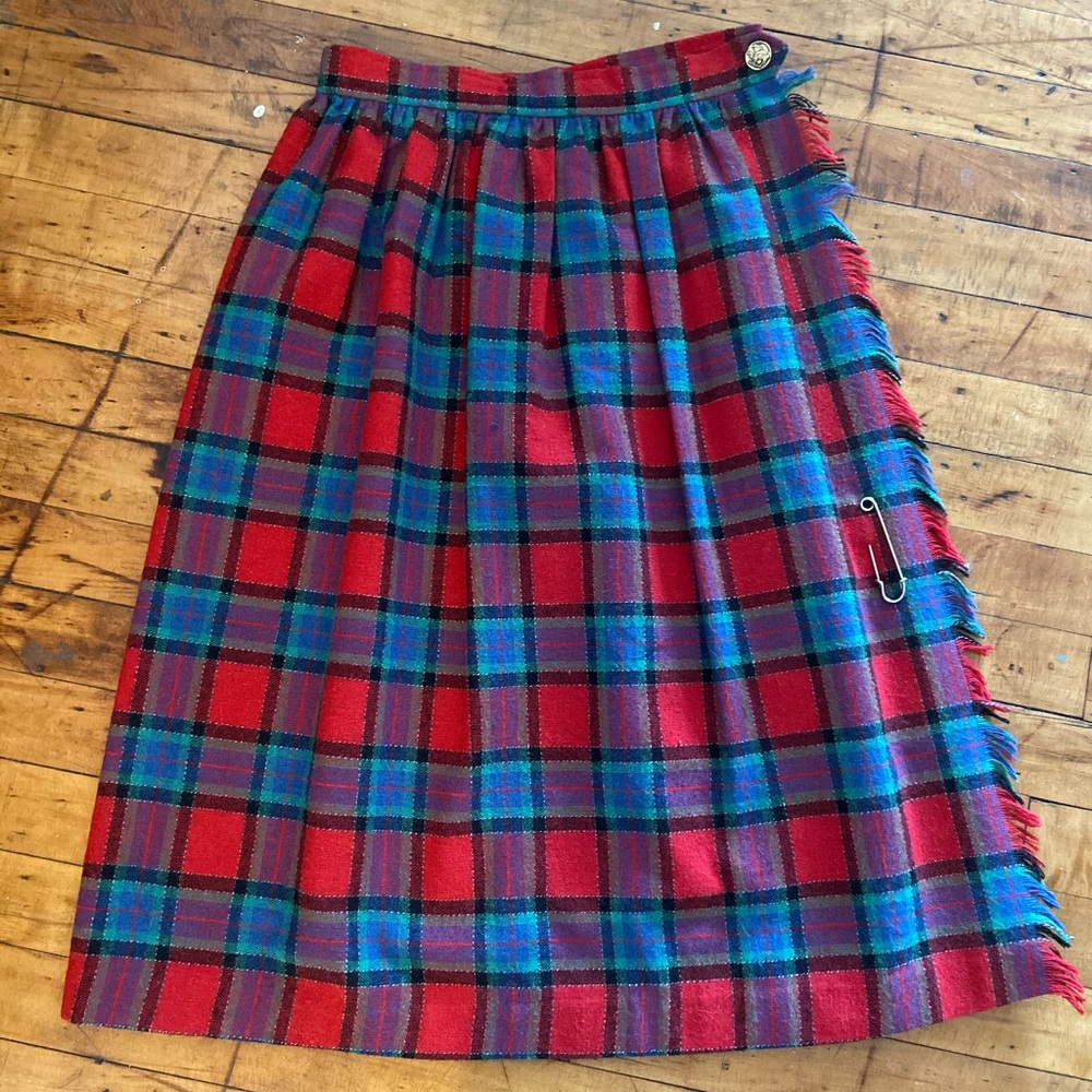 Vintage Plaid Kilt With Kilt Pin - Gem